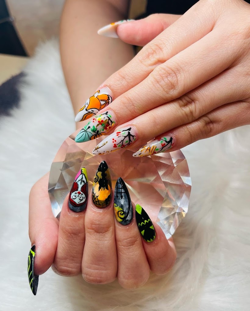 Nail Styles That Complement Different Hand Types: A Comprehensive Guide ...